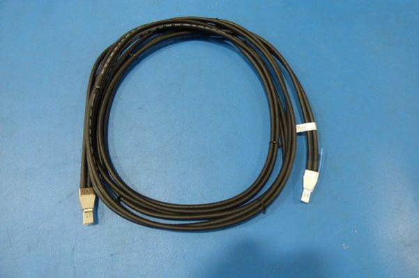 Compellent: Enclosure間SASケーブル対応表 | Dell 日本